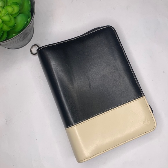 Franklin Covey | Office | Franklin Covey Mia Black Cream Faux Leather ...